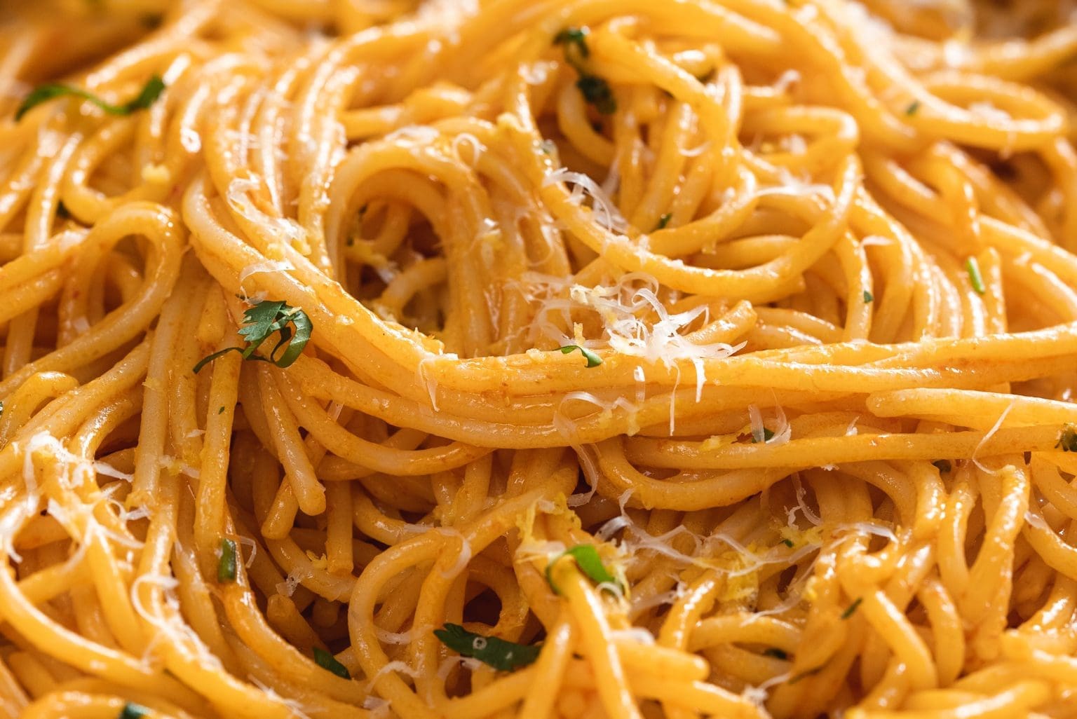Sriracha Pasta Rezept | Schnelle Pasta In 15 Minuten
